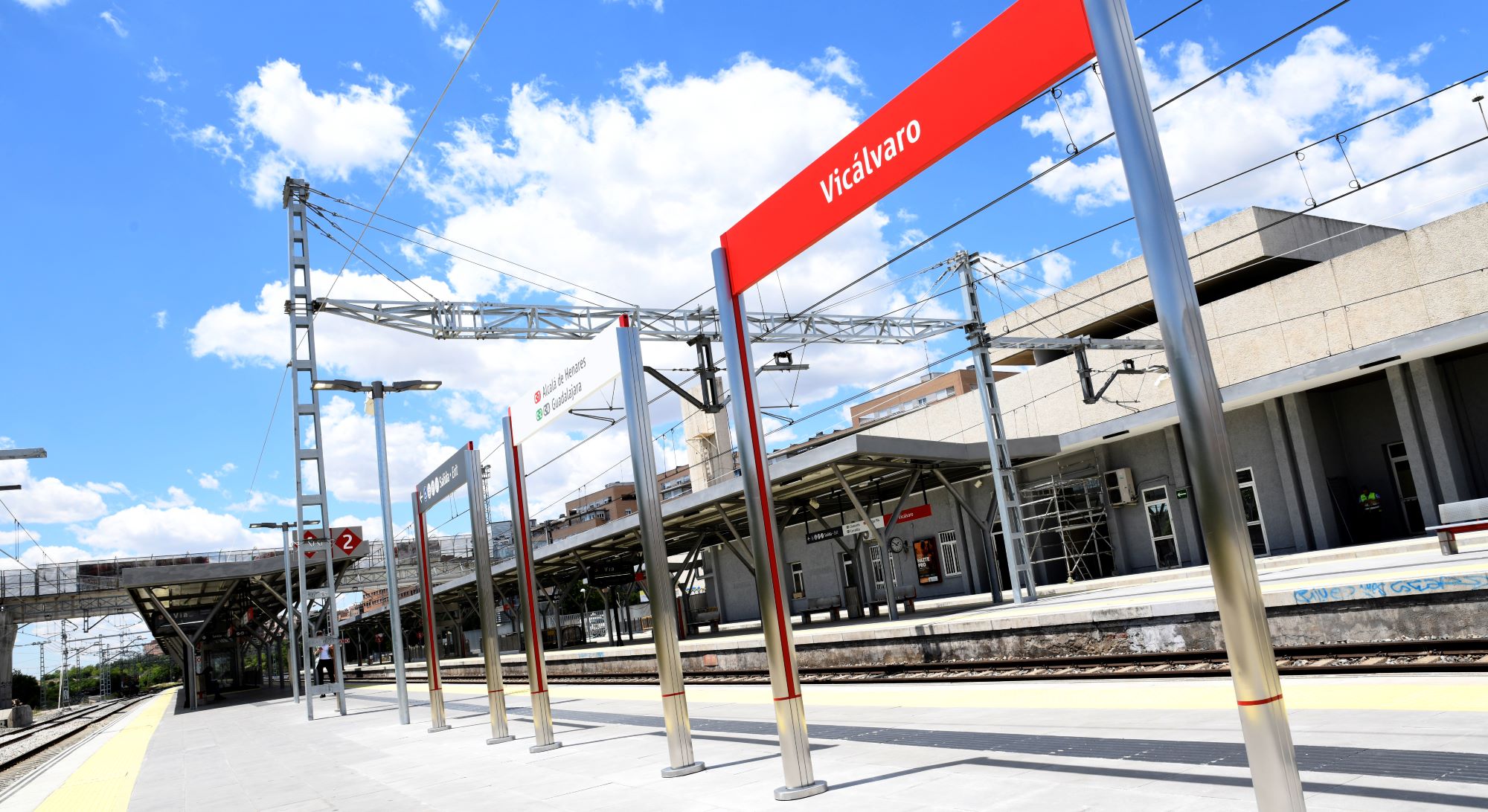 Adif avanza en el despliegue del sistema de mejora de la gestión de la circulación en la red de ...